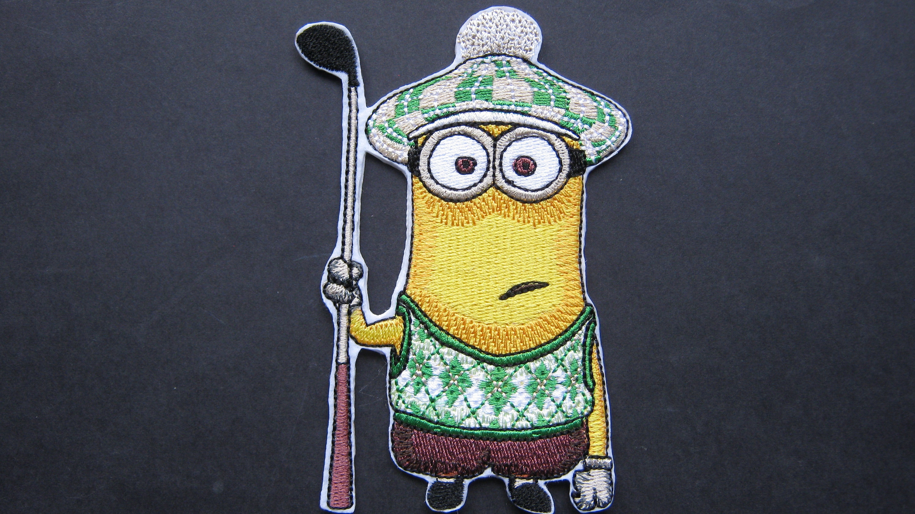 Minion Kevin Golfing
