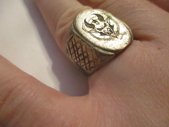 Antique Devil/Lucifer/Satan ring. 1910's to 1940's. U… - Gem
