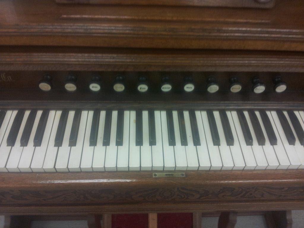Antique Victorian Era W.W. Putnam Co. Oak Pump Organ With Hutch C.1890 ...