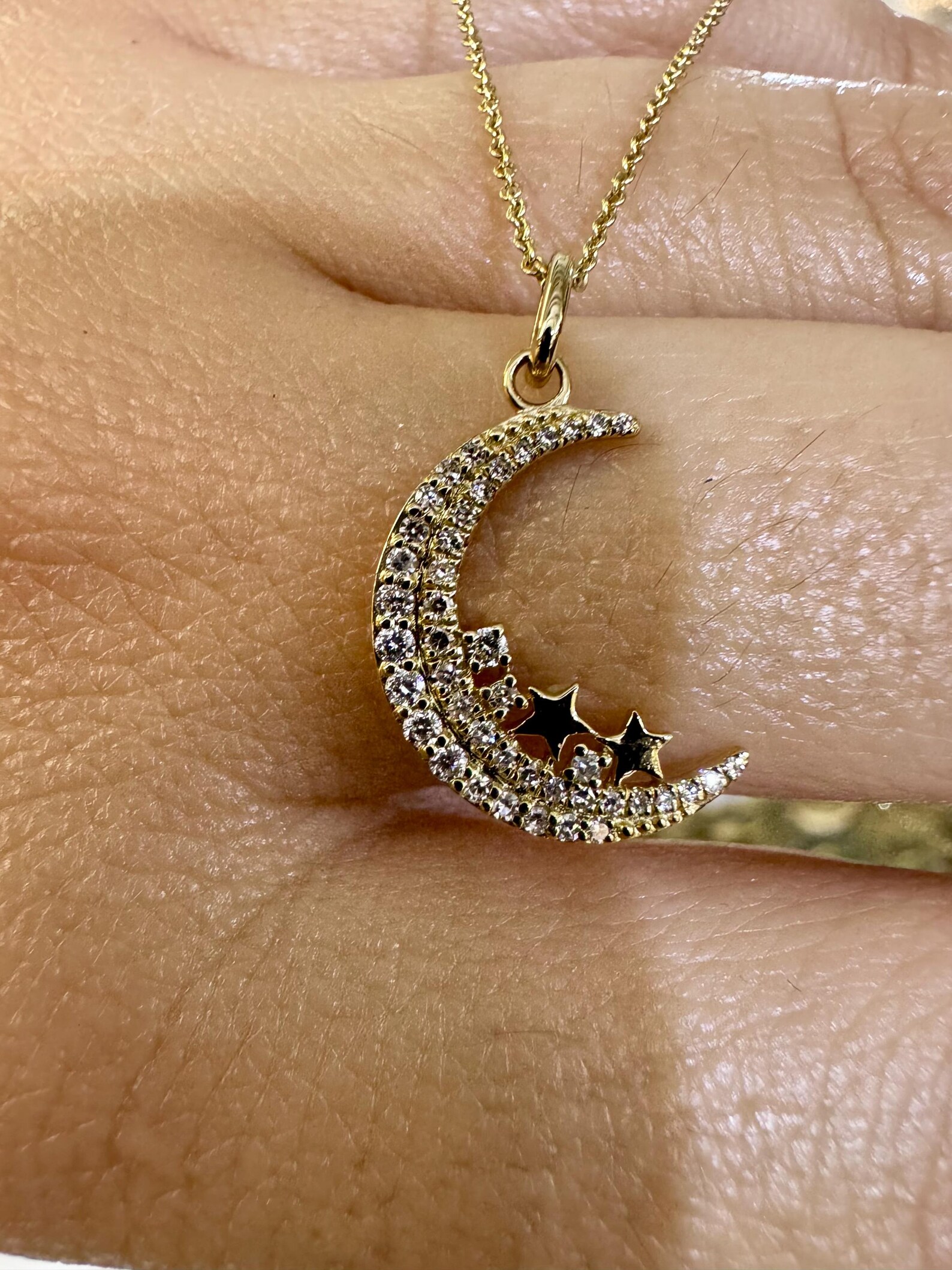 14kt Yellow Gold Diamond Moon and Star Necklace - Etsy