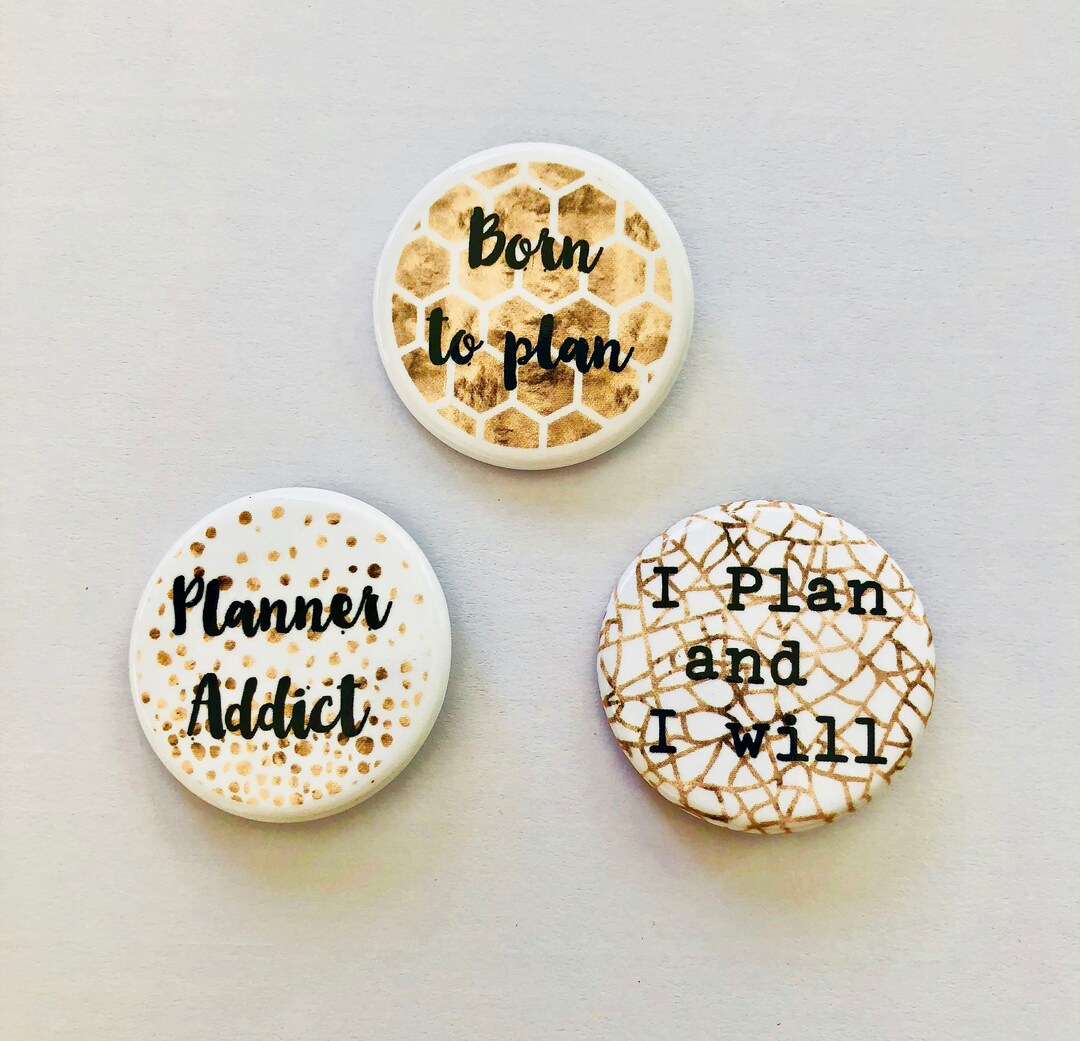 Planner Addict Pin Badge - Planner Button Badge - Born to Plan ...