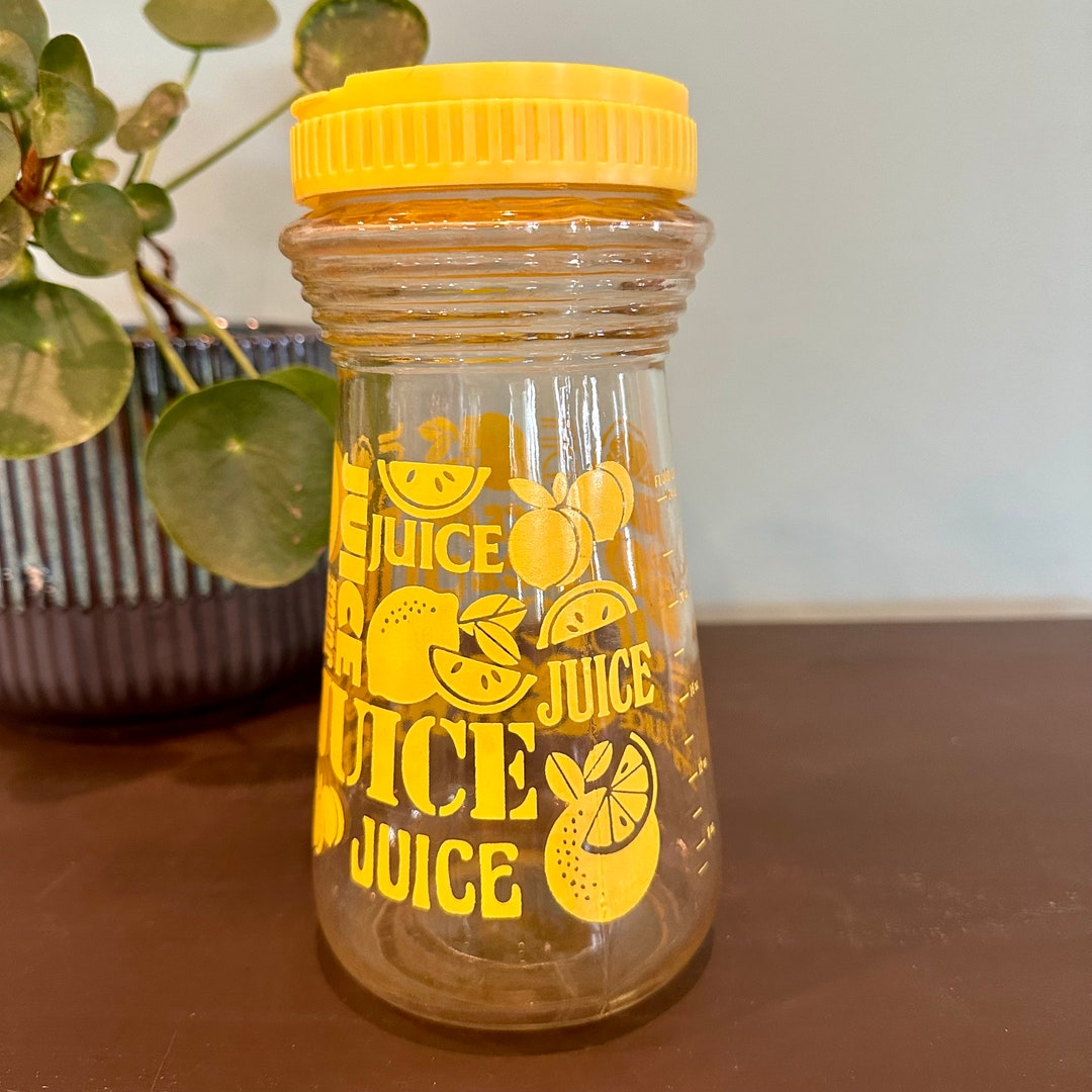Vintage Anchor Hocking Yellow Lemon Juice Pitcher Carafe With Lid ...
