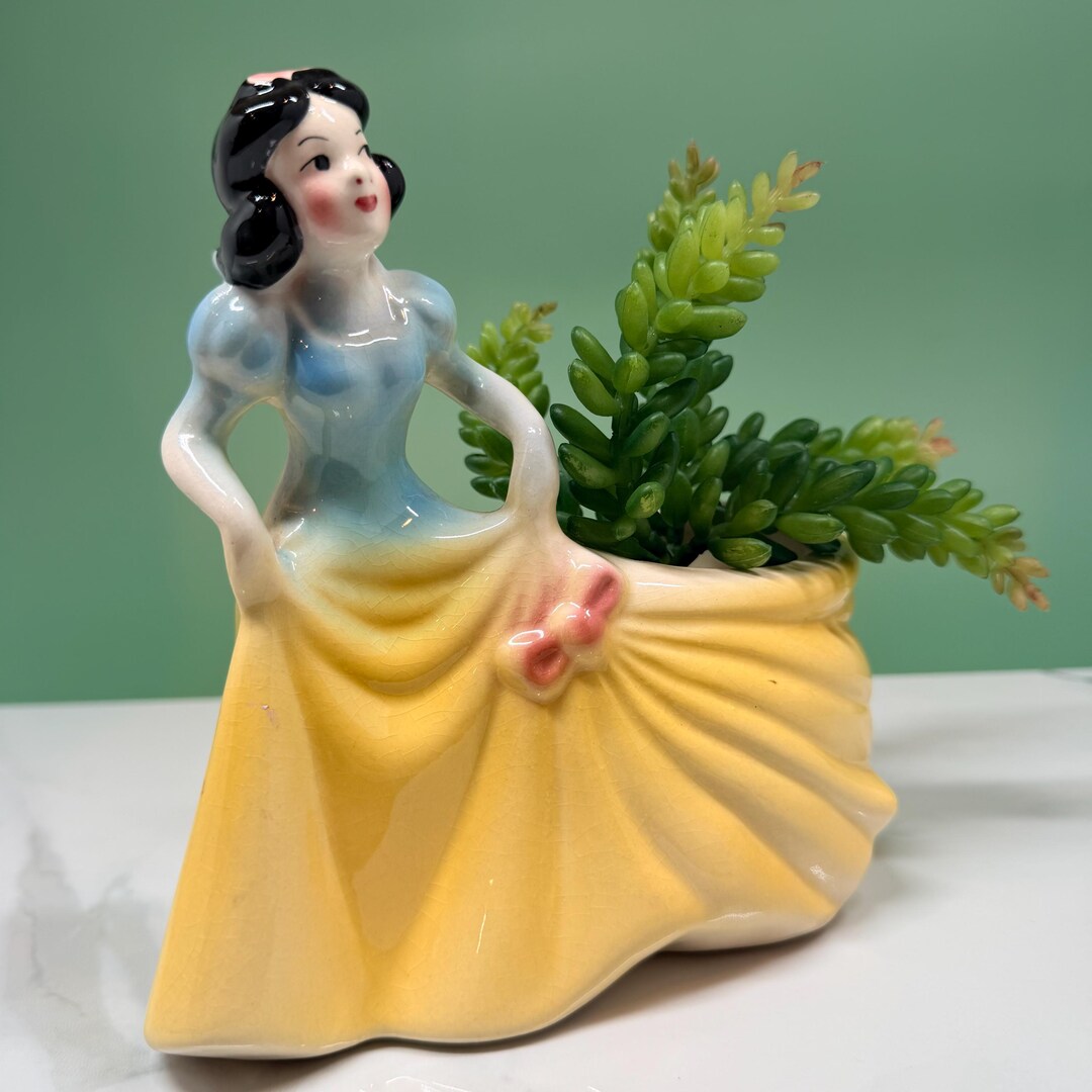 Vintage Snow White Planter Disney - Etsy