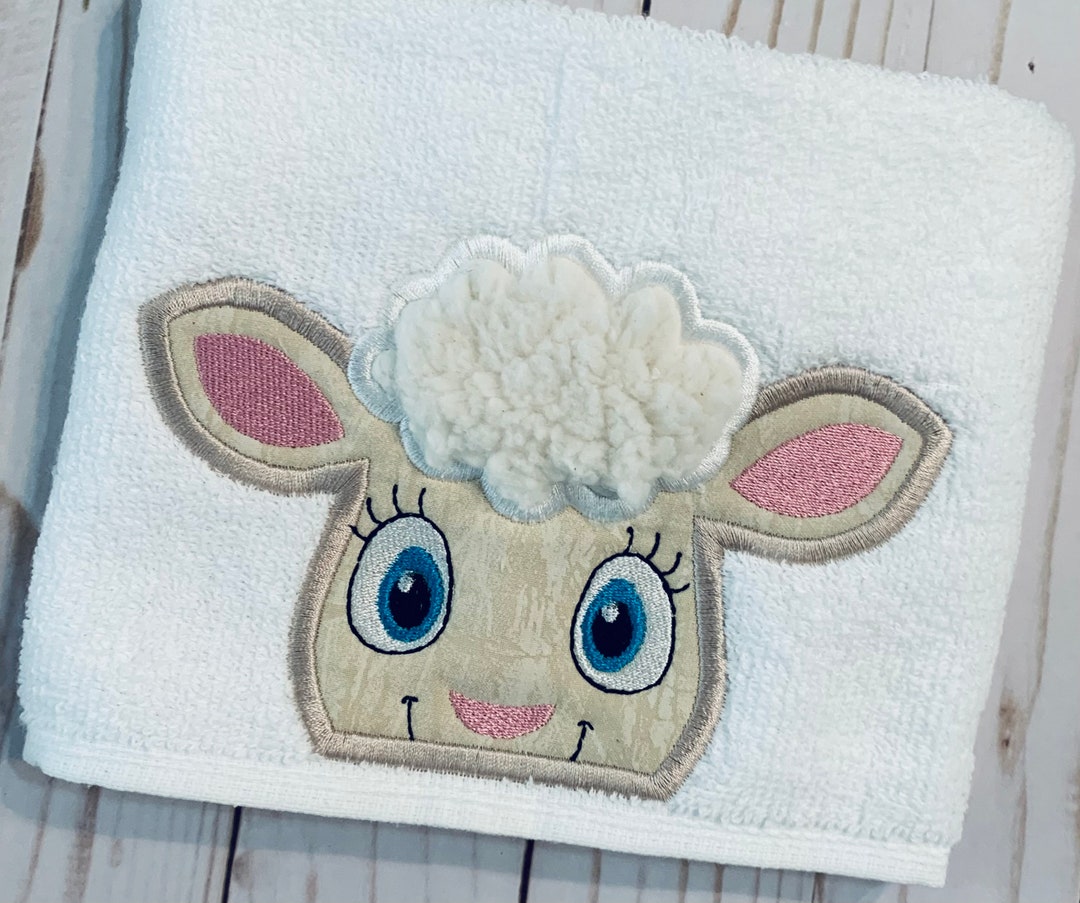Lamb Hooded Towel Applique Design, Lamb Applique Design, Lamb Peeker ...