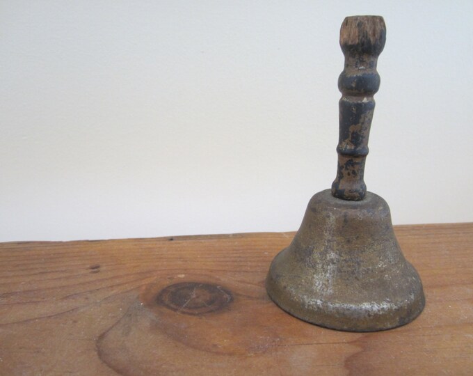 Antique Rusty Bell Old Bell Old-fashioned Bell Rusty Bell - Etsy