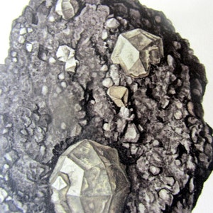 Antique Rock Mineral Print of LEUCITE, Vintage Crystal Engraving ...