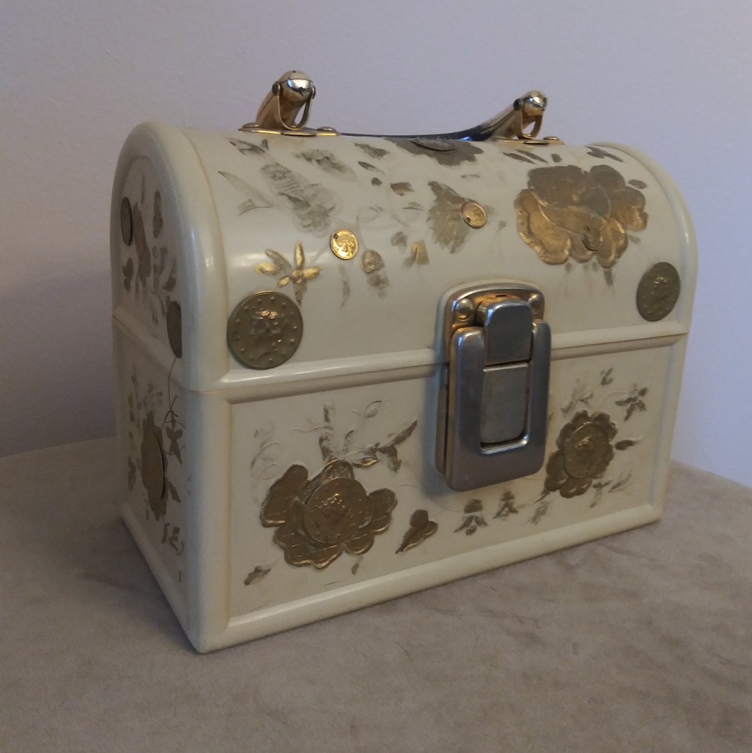 Roman Coins Italian Box Purse, Bakelite Molded Plastic Design With Gold ...