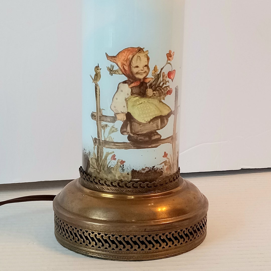 OAK Hummel Lamp, Hummel Prints Under Cylinder Glass Table Lamp, Hummel ...