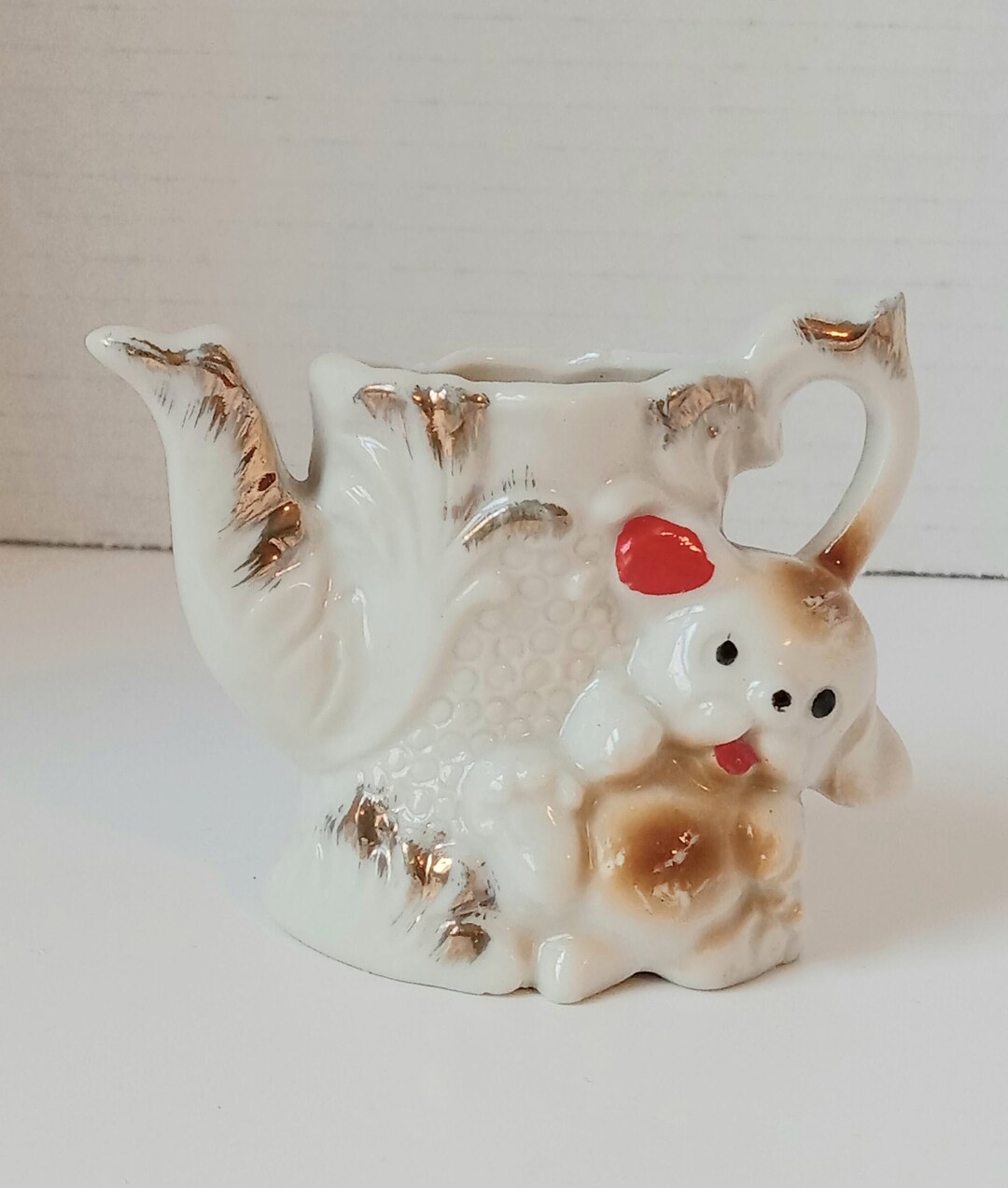 Vintage Victorian Puppy Dog Teapot 1950s Embossed Porcelain Toy Teapot ...