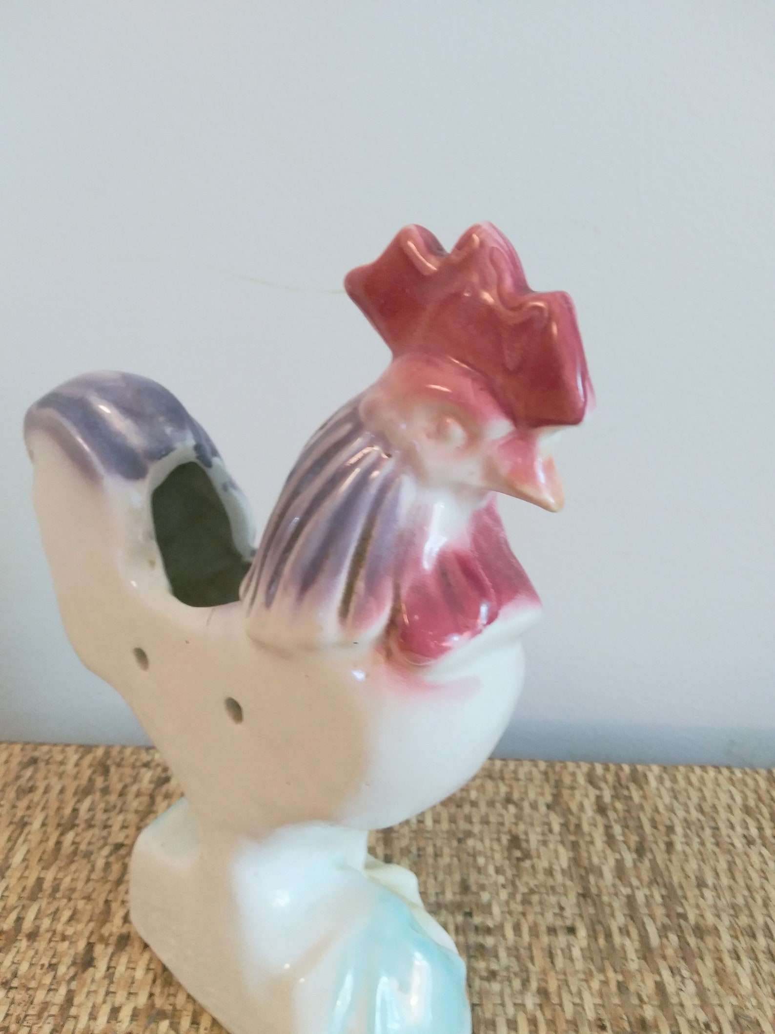 Vintage Rooster Wall Pocket Beautiful Vintage Pastel Tones - Etsy