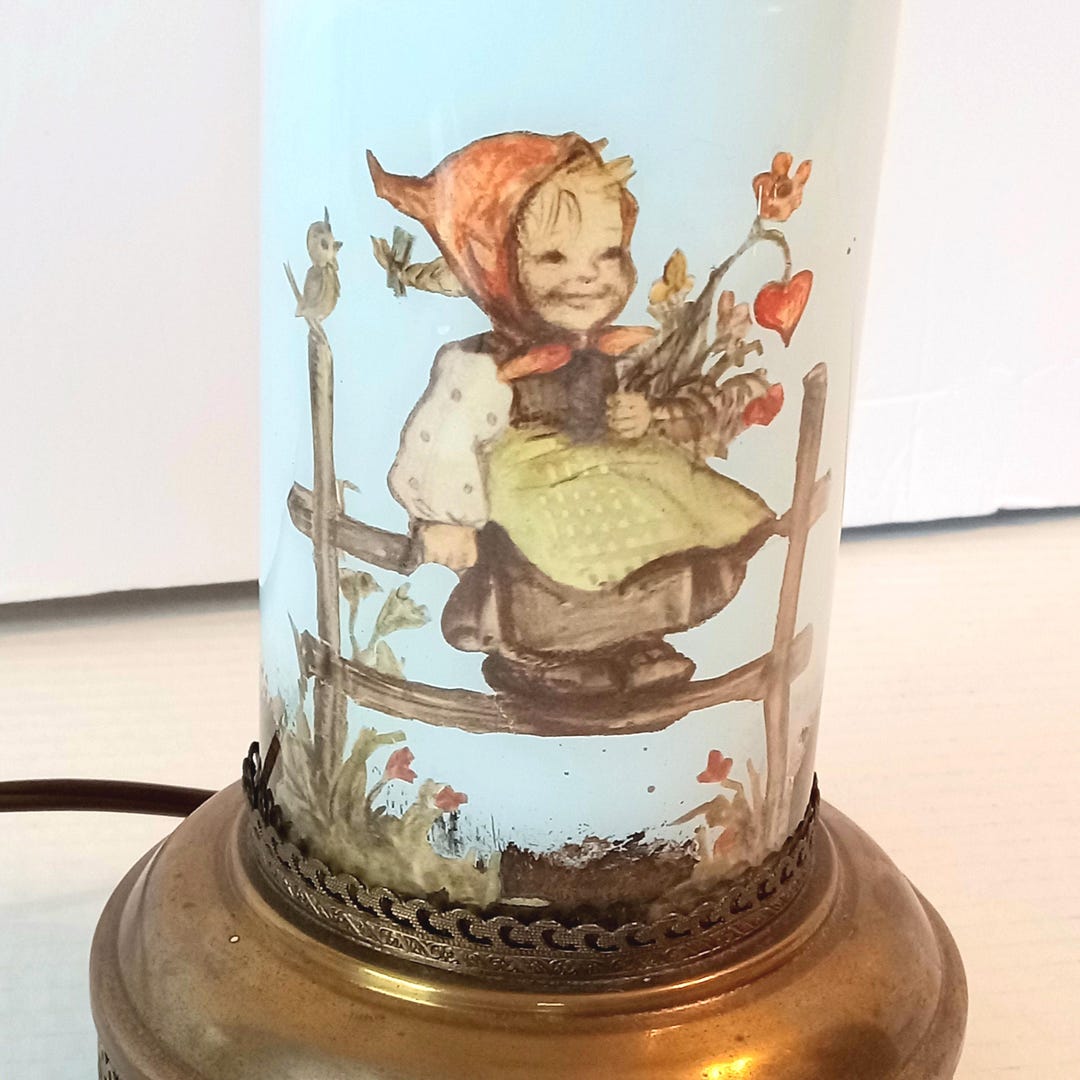 OAK Hummel Lamp, Hummel Prints Under Cylinder Glass Table Lamp, Hummel ...