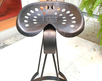 Rustic Farmhouse Tractor Seat Bar Stools Farm Equipment - Etsy