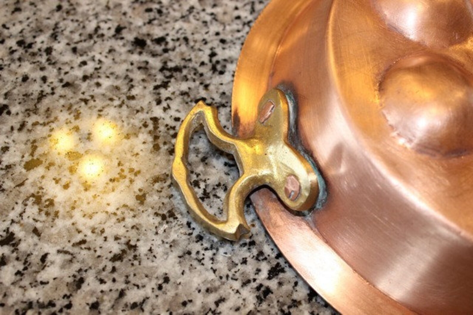 Vintage Copper Mold With Brass Handles - Etsy