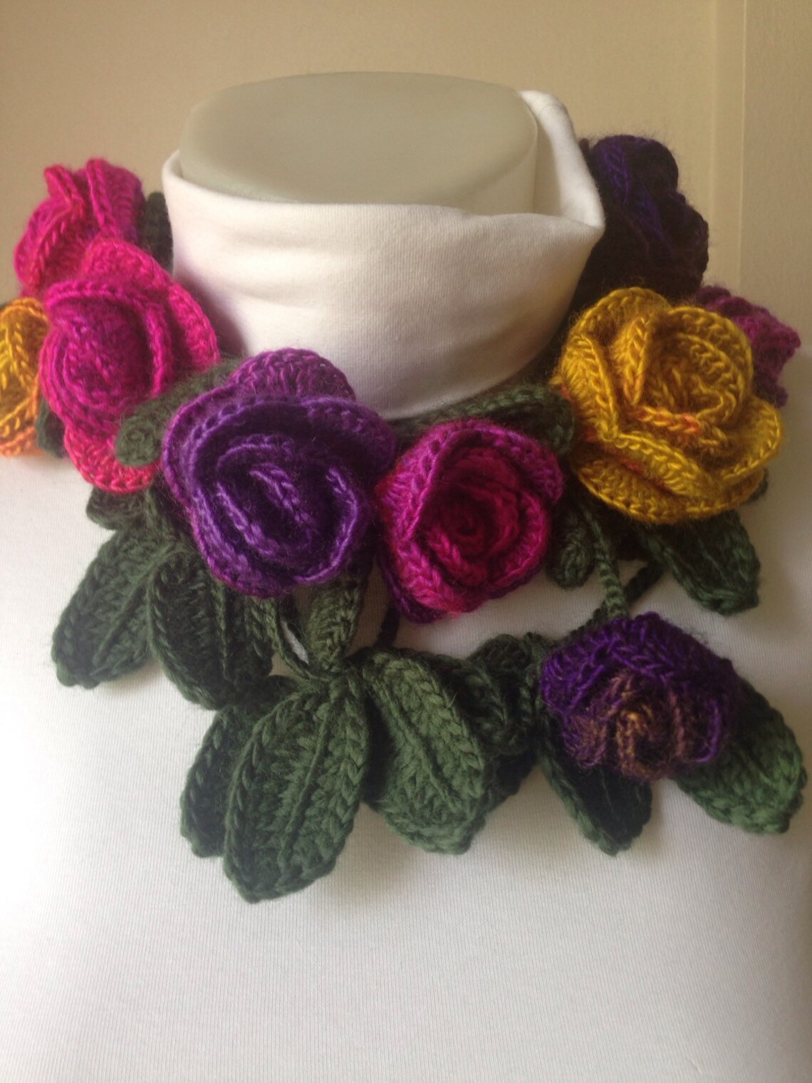 Crocheted Rainbow Rose Scarf, Floral Neck Warmer - Etsy