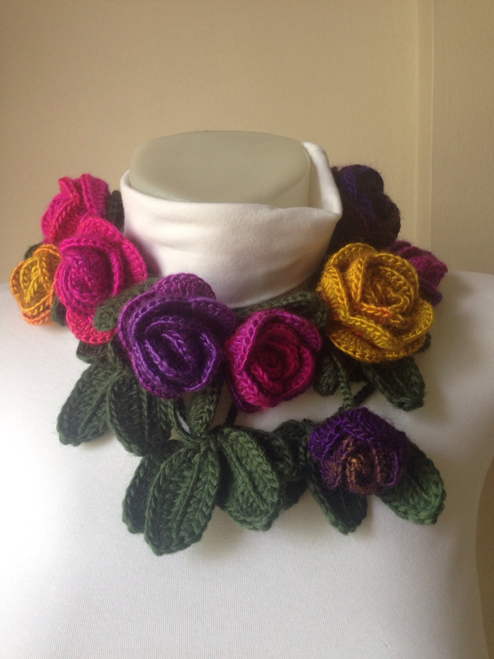 Crocheted Rainbow Rose Scarf, Floral Neck Warmer - Etsy