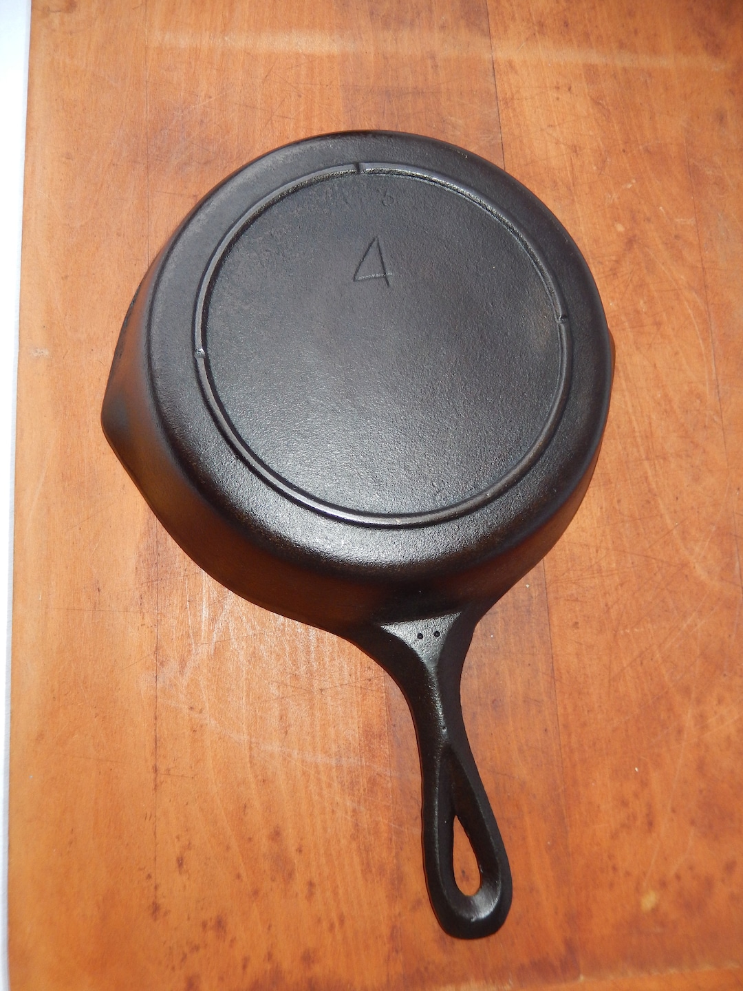Lodge 4 Cast Iron Skillet 3-notch Heat Ring Circa 1940 Early 1950s - Etsy