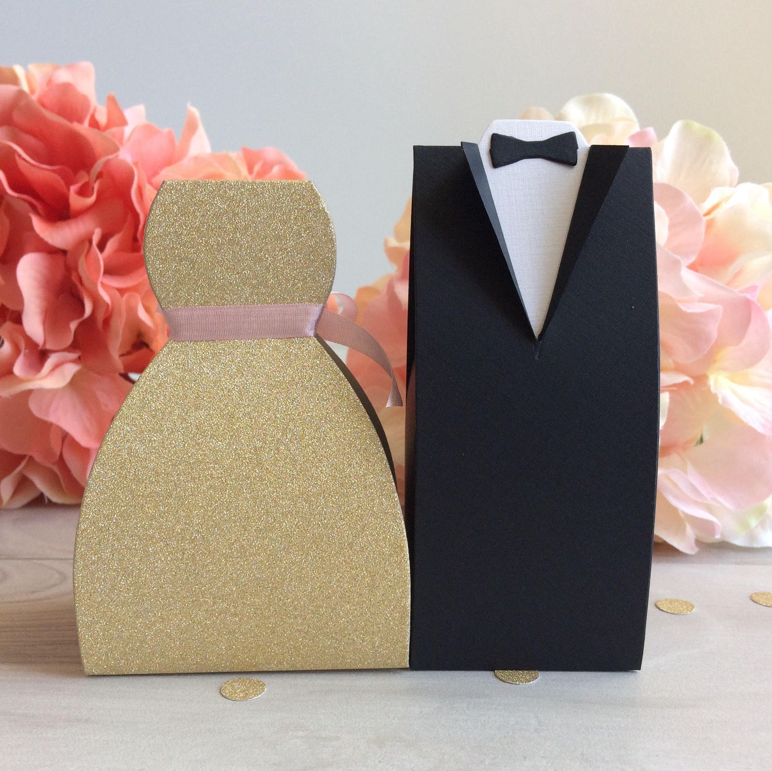Bride and Groom Favor Box - Etsy