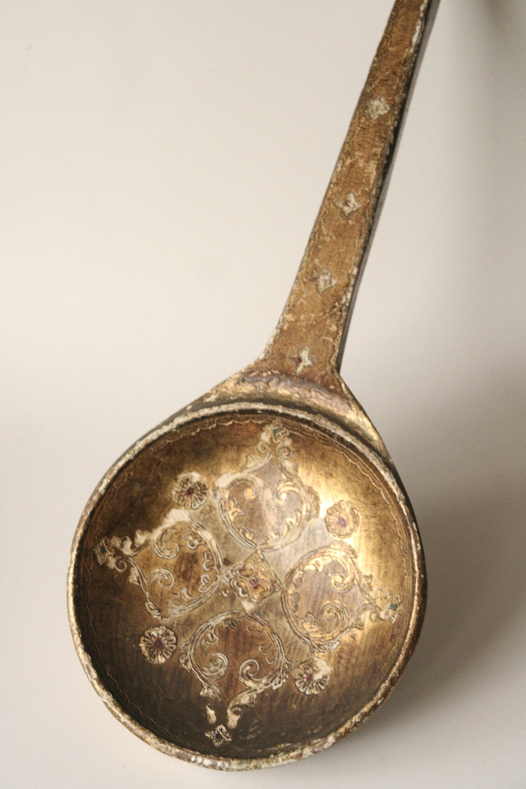 Large Vintage Ladle in Florentine Wood of Gold and Red Color, Italian ...