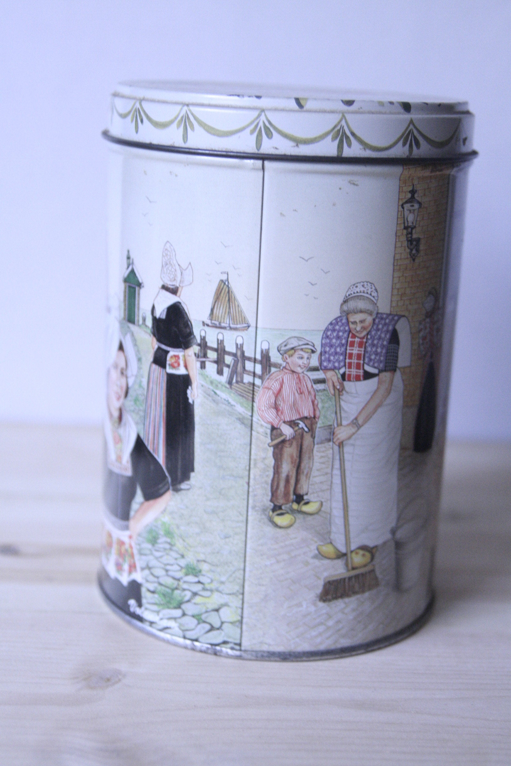 Tin Box Davelaar Jodenkoeken, Vintage Metal Box in Excellent Condition ...