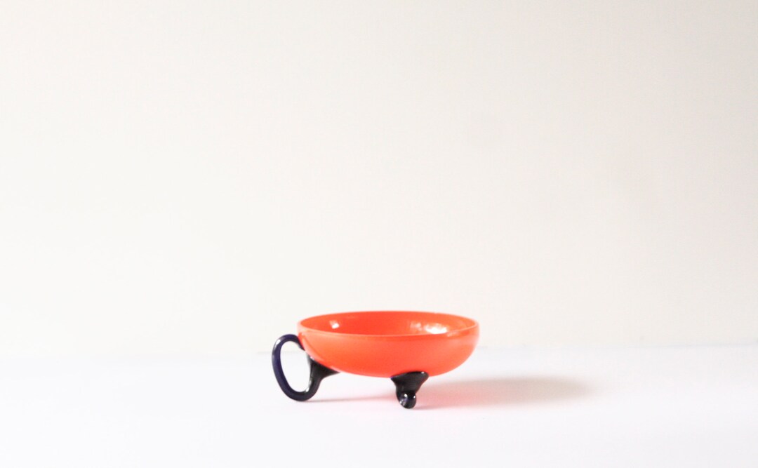 Cup With Feet and Handle, Stained Glass Cup With Handle and 3 Legs ...