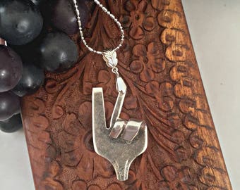 Peace Sign Necklace - Etsy