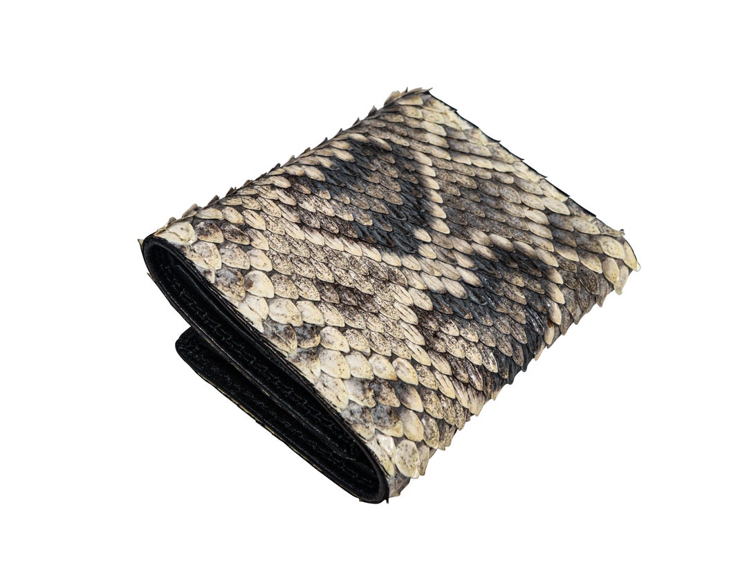 Real Eastern Diamondback Rattlesnake Skin Trifold Wallet: Black & White ...
