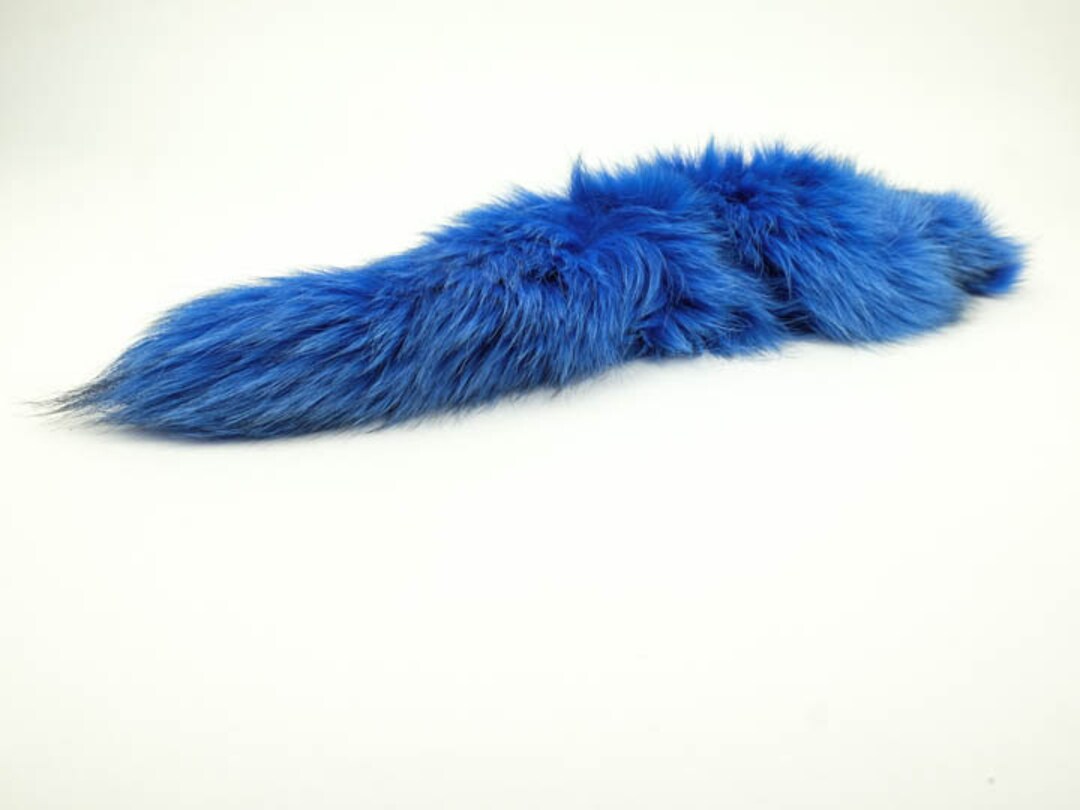 Premium Dyed Electric Blue Fox Tail (18-05-EB) Y2P - Etsy