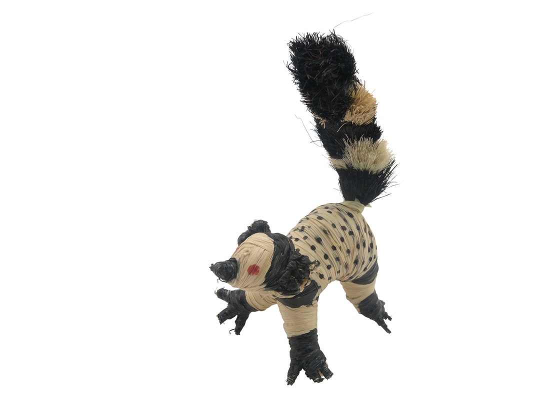 Small (2") Spotted Lemur Raffia Straw Animal (1347-LE1S-AS) - Etsy