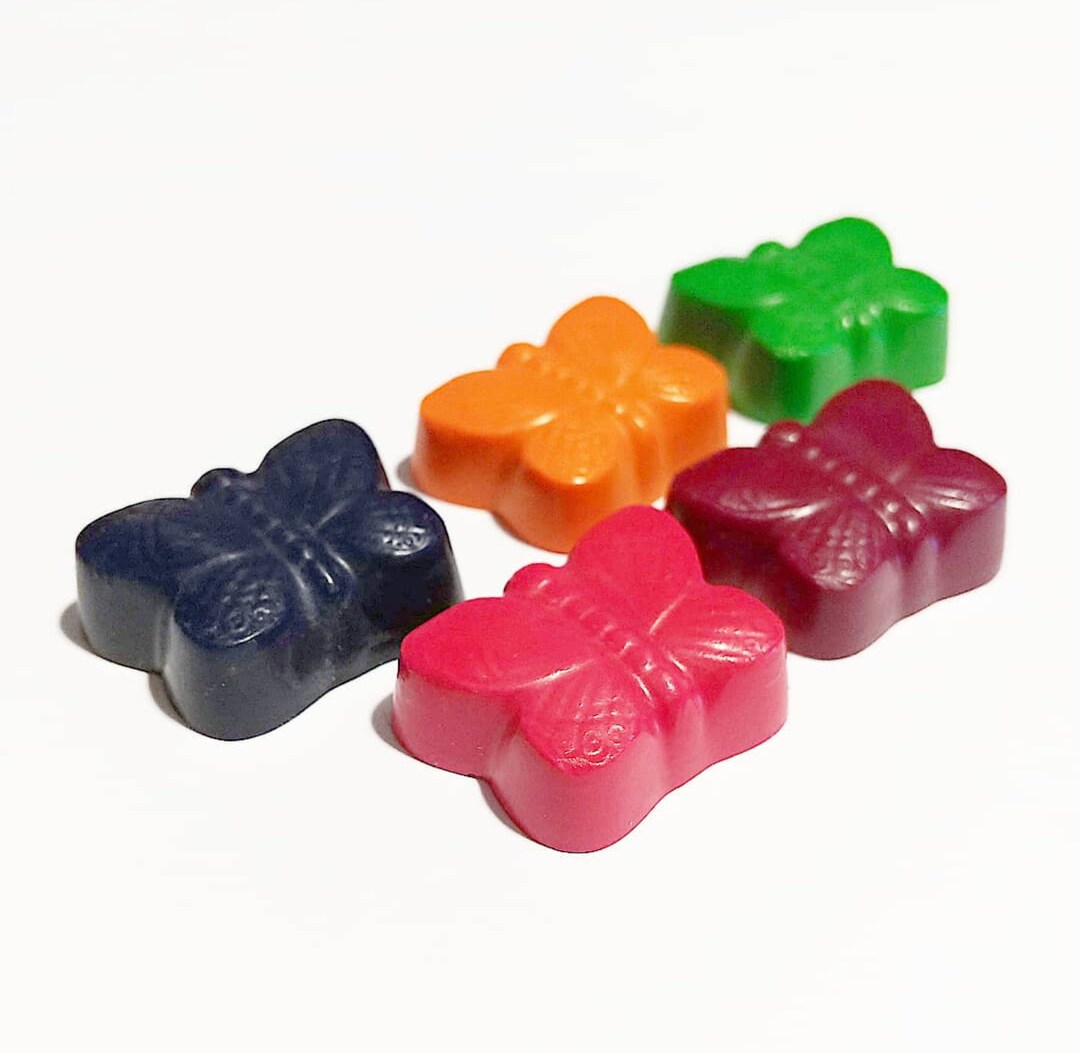 Butterfly Crayons, Favor Bags, Butterfly Lover, Crayon Gifts, Garden ...