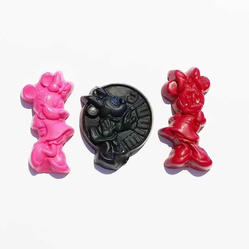 Minnie Mouse Crayon - Etsy