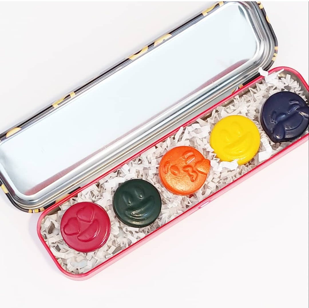 Emoji Crayons, Emoticon, Emoji Party, Emoji Gifts, Pencil Case, Party ...