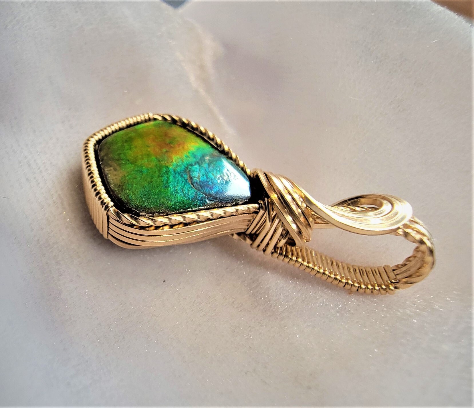 Canadian Ammolite Pendant 14K Gold Filled - Etsy