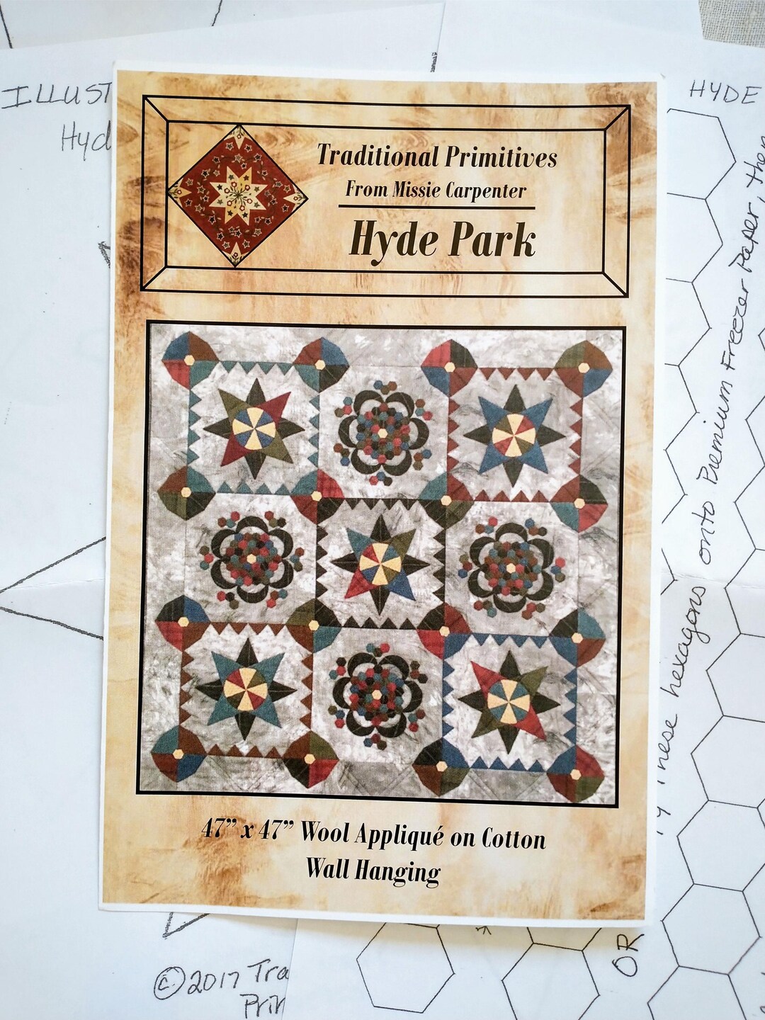 Traditional Primitives HYDE PARK 47" X 47" Wool Applique on Cotton Wall ...