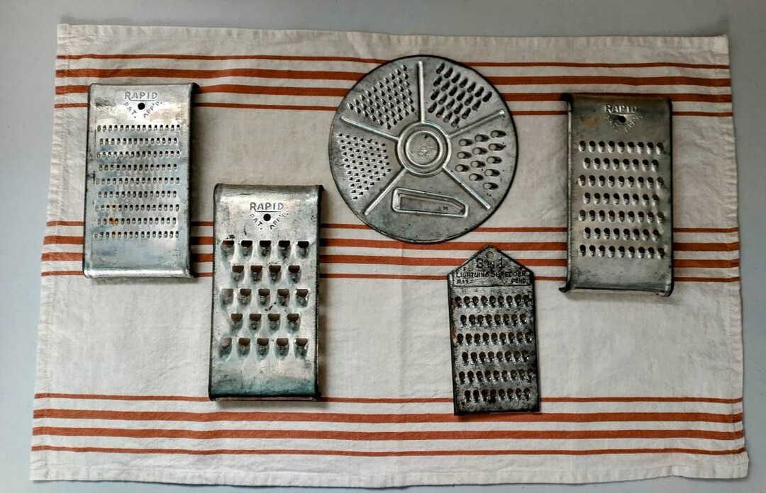 SET of 5 Vintage Graters Country Farmhouse Wall Decor Project Craft DIY ...