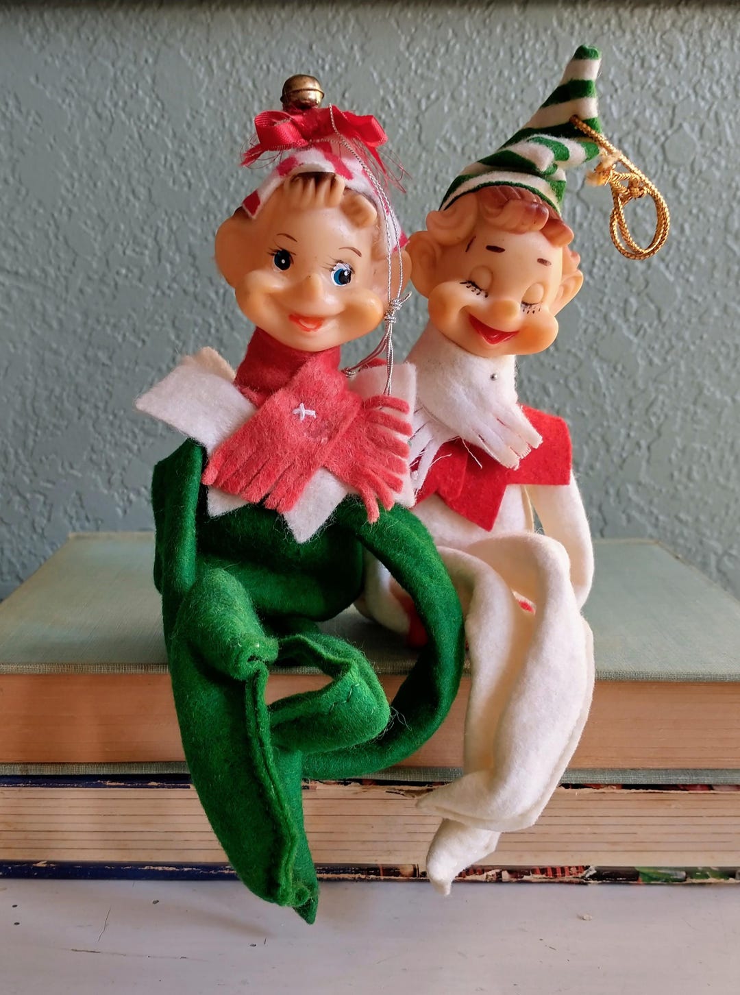 Pair of 2 Vintage Elf Elves Pixies Knee Huggers Red Green White Felt ...