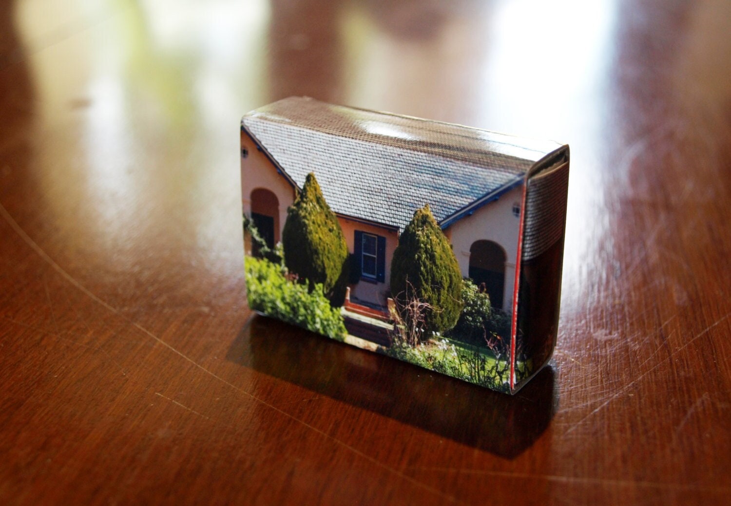 Matchbox Building: Matchbox Miniature of Calthorpe's House, Canberra ...