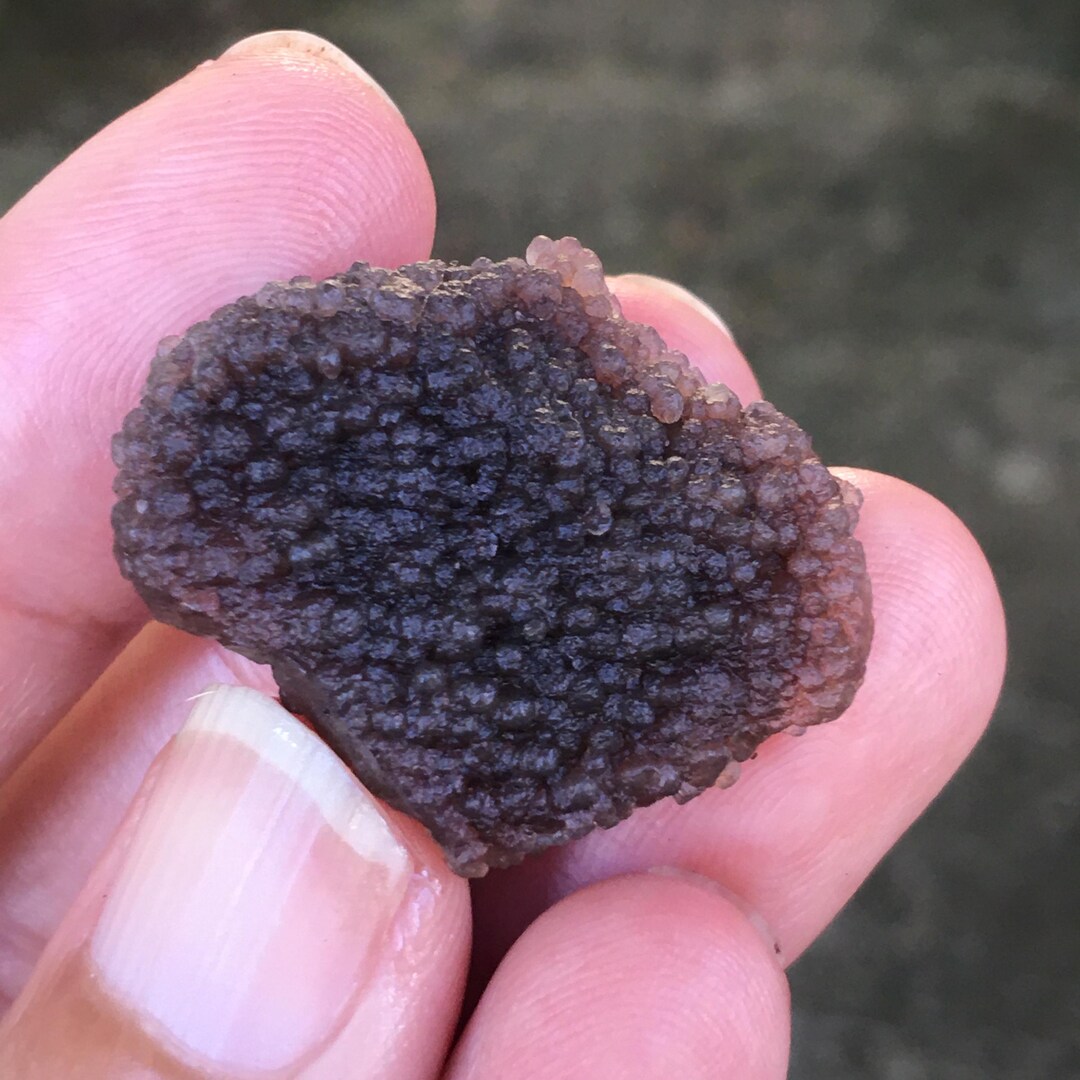 Purple Bubble Gobi Black Mountain Agate _ Gobi Agate _ Eye Agate _ Gobi ...