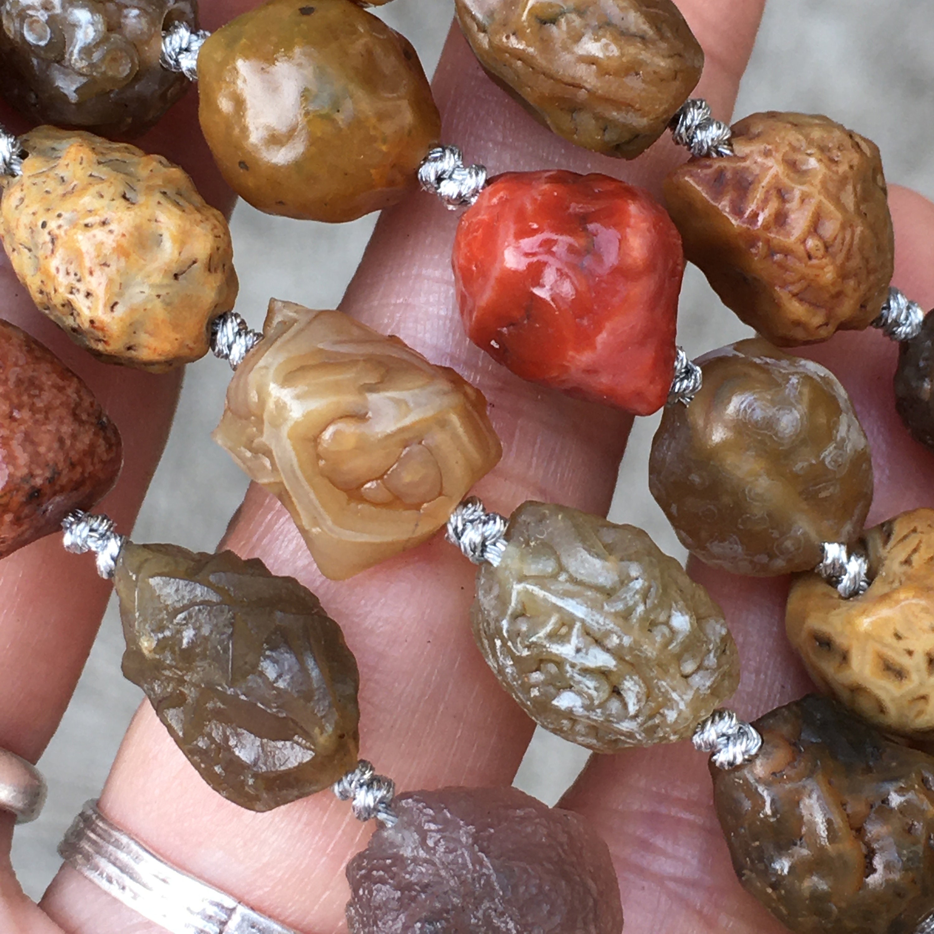 Mixed Colour Vein Agate _ Sand Top Gobi Vein Agate _ Gobi Desert Rough ...