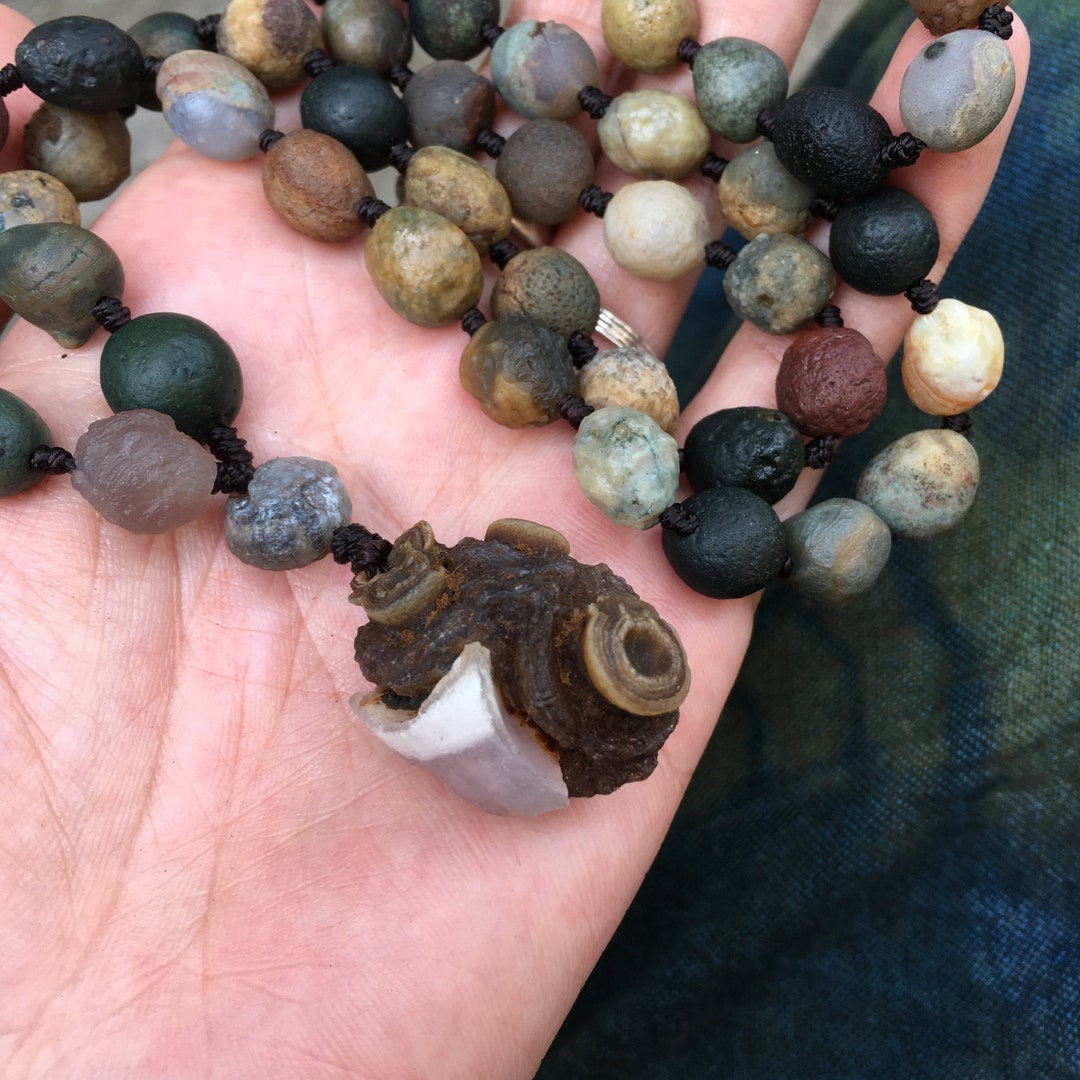 Mixed Eyes Agate _ Candy Vein _ Round Sand Top Gobi Eye Agate _ Gobi ...