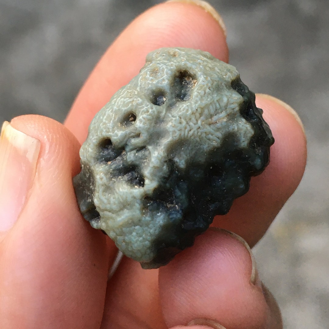 Mud Green Black Mountain Gobi Agate _ Gobi Agate _ Gobi Desert Rough ...