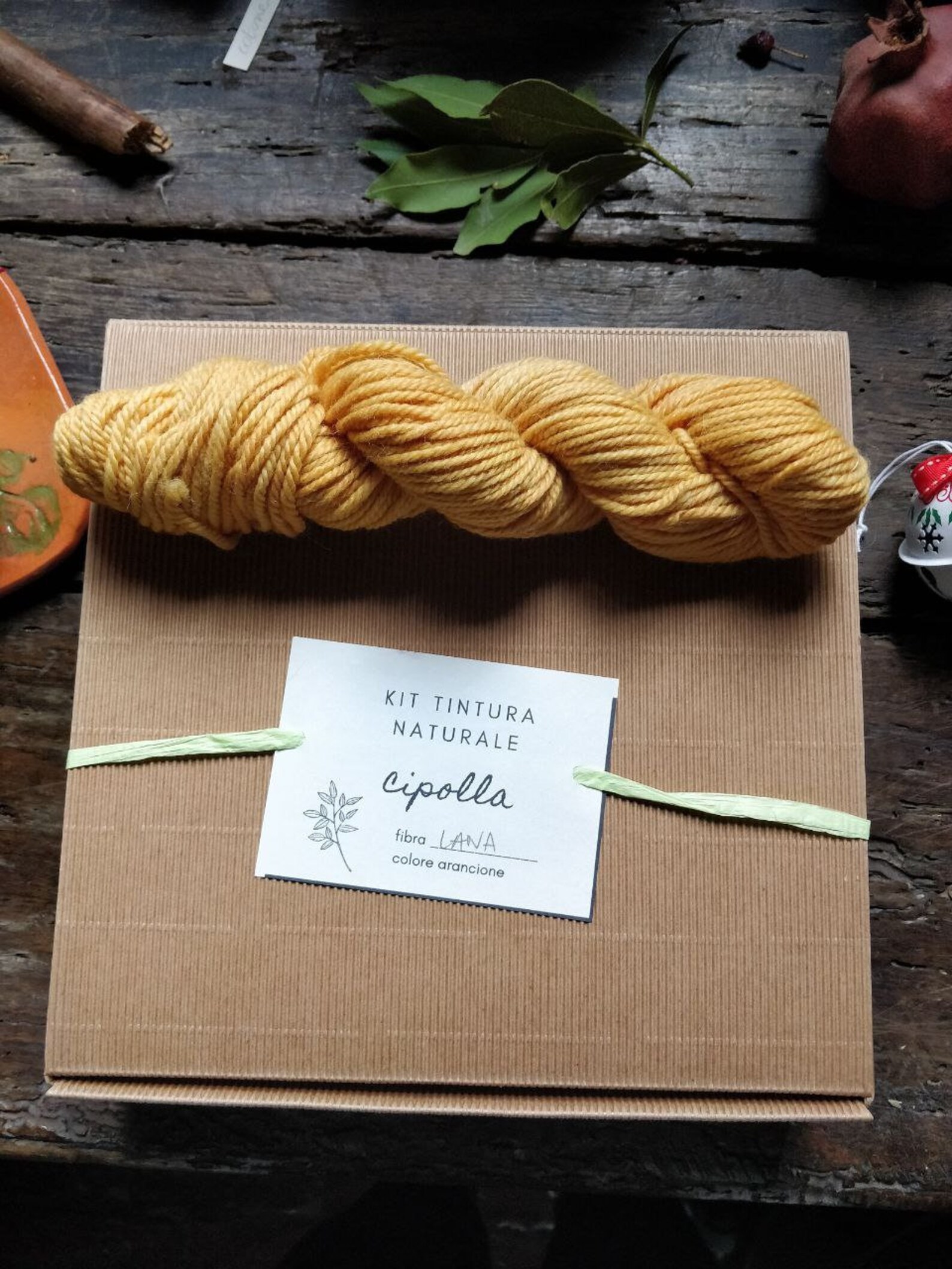 Yarn Dyeing Kit Walnut Husks Onion Skins or Glodenrod and - Etsy