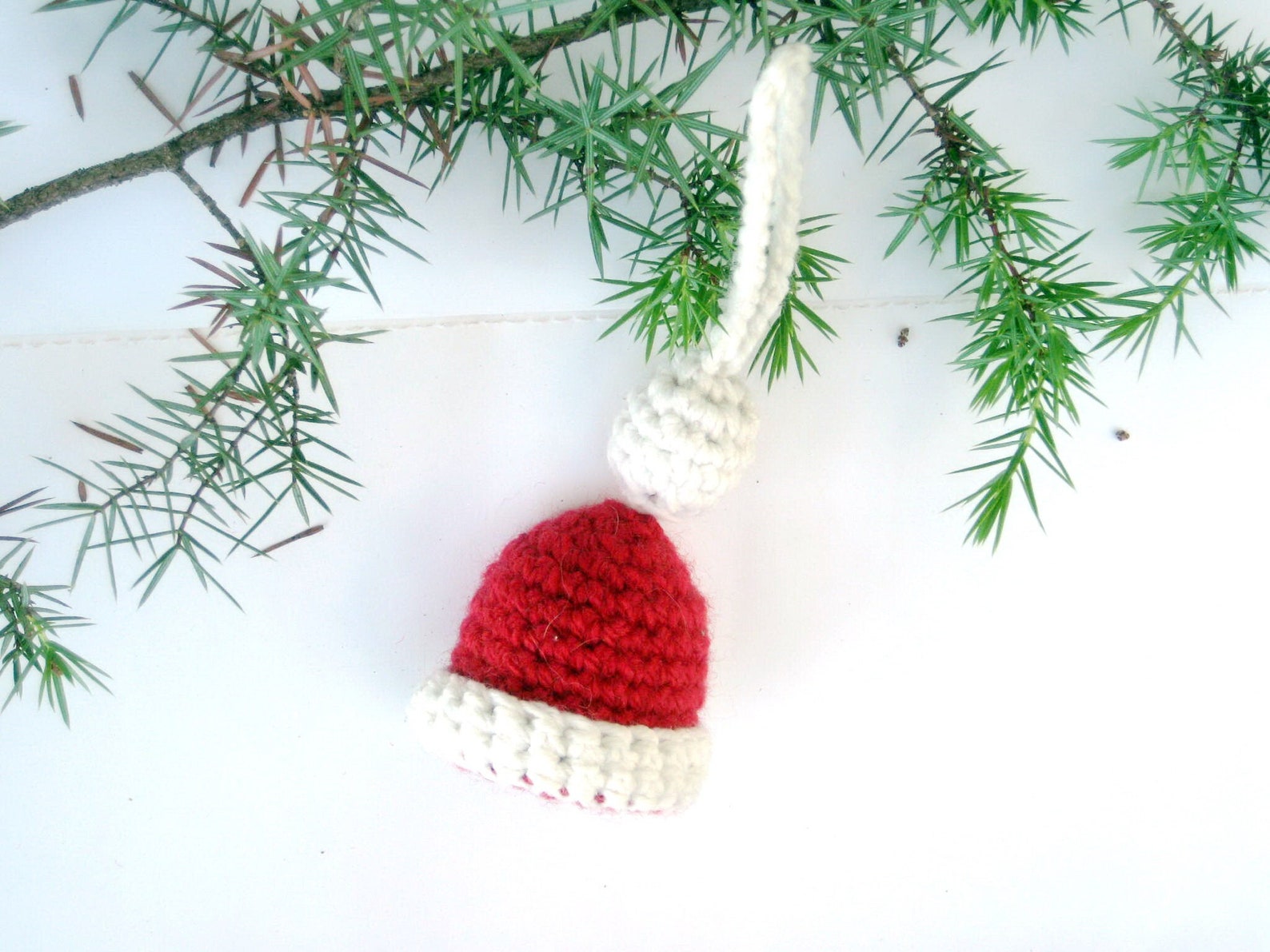 Mini Santa Claus Hat Crochet Pattern, Christmas Tree Ornament Tutorial ...