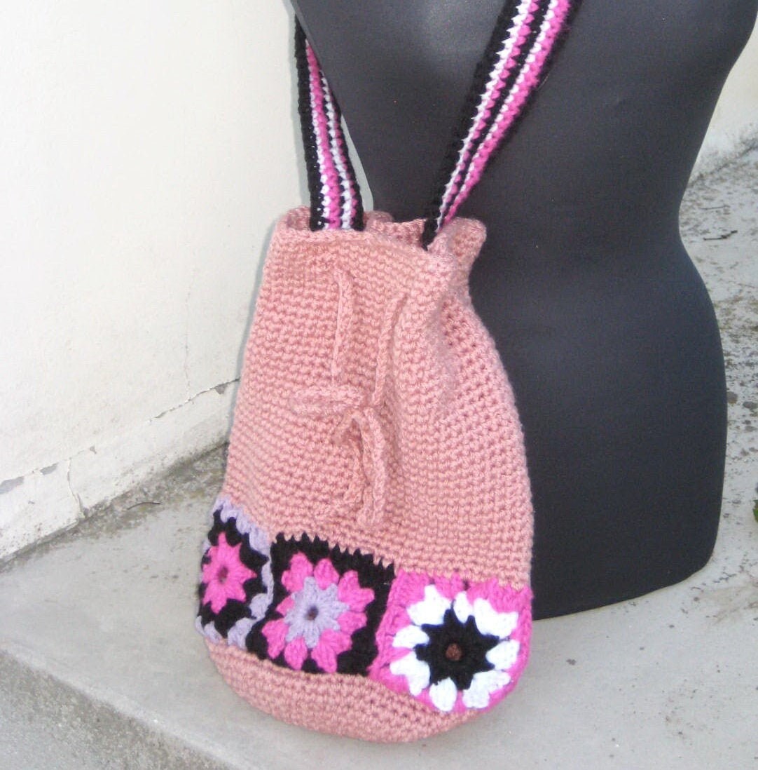 Granny Square Boho Bag Crochet Pattern, Crochet Shoulder Bag Tutorial ...