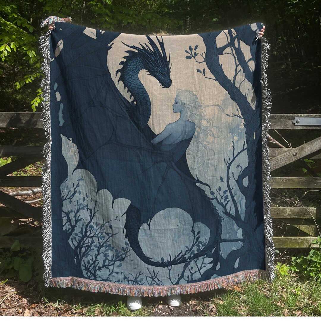 Throne of Glass Inspired Woven Blanket Throw, ACOTAR, Manon & Abraxos ...