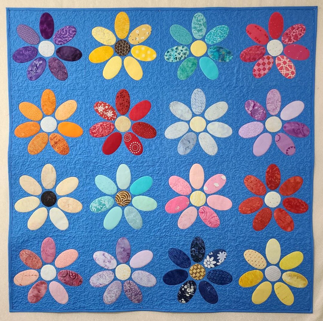 PDF Quilt Pattern - Blooming Beautiful - Baby Quilt, Throw Quilt, and ...