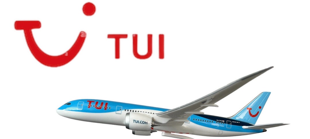 TUI Boeing 787-8 Dreamliner Push Fit Aircraft Model 1/200 Scale BNIB ...