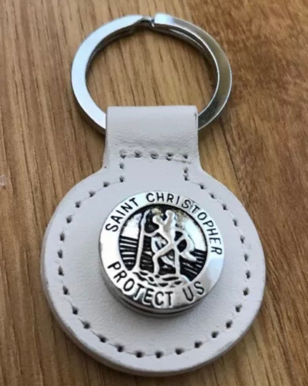 Porte-clés Saint Christophe Porte-clés en cuir Patron Saint Travellers ...