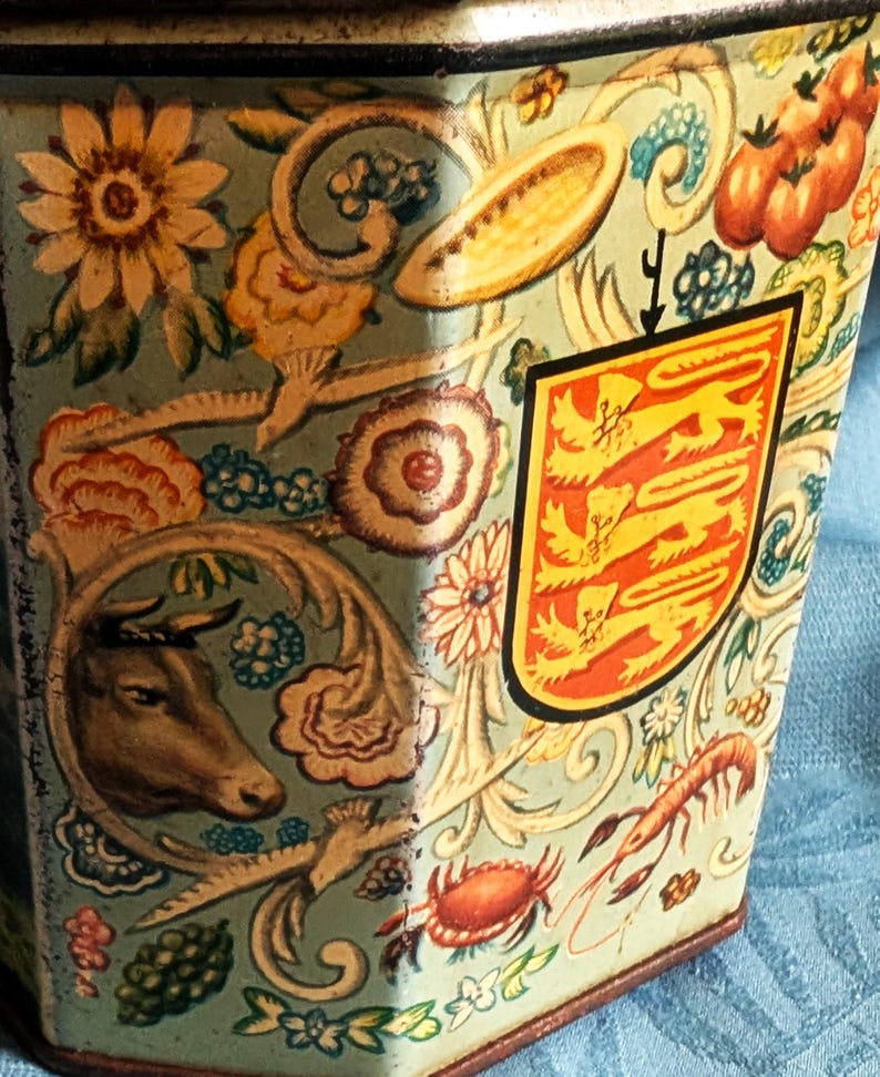 Huntley & Palmer's Biscuits Hinged Tin. English. Guernsey Coast. 1940's ...