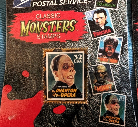 UPS Classic Monsters stamp pinbacks. Mummy, Frankens… - Gem