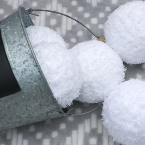 Indoor Snowballs, Snowball Decor, Winter Centerpiece, Christmas Games ...